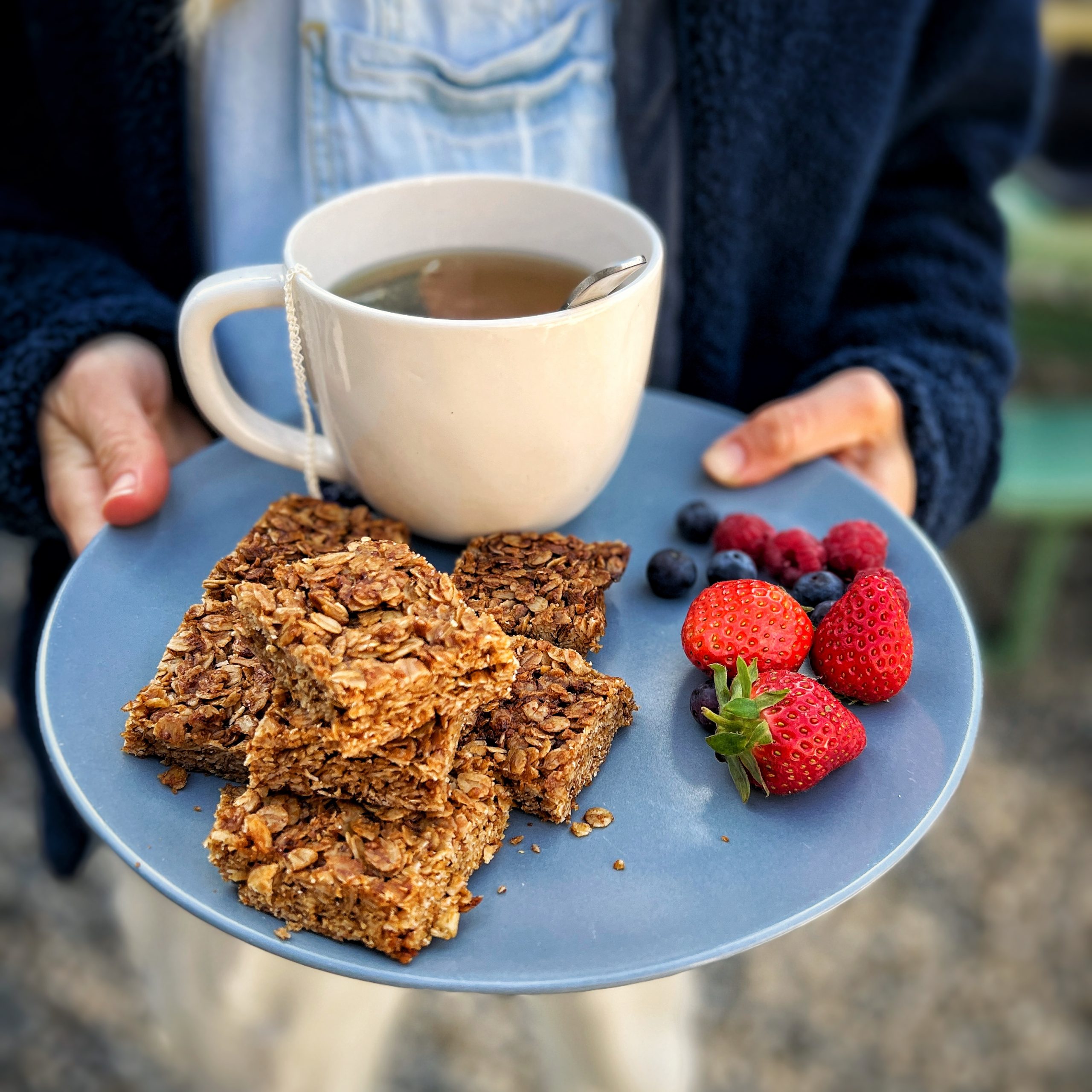 Flapjacks with 4 Ingredients - The Happy Pear